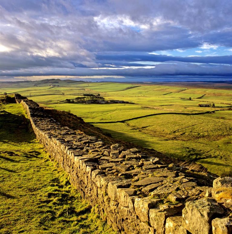 Hadrian's Wall - Roman Empire Fortification - Armenian-History.com